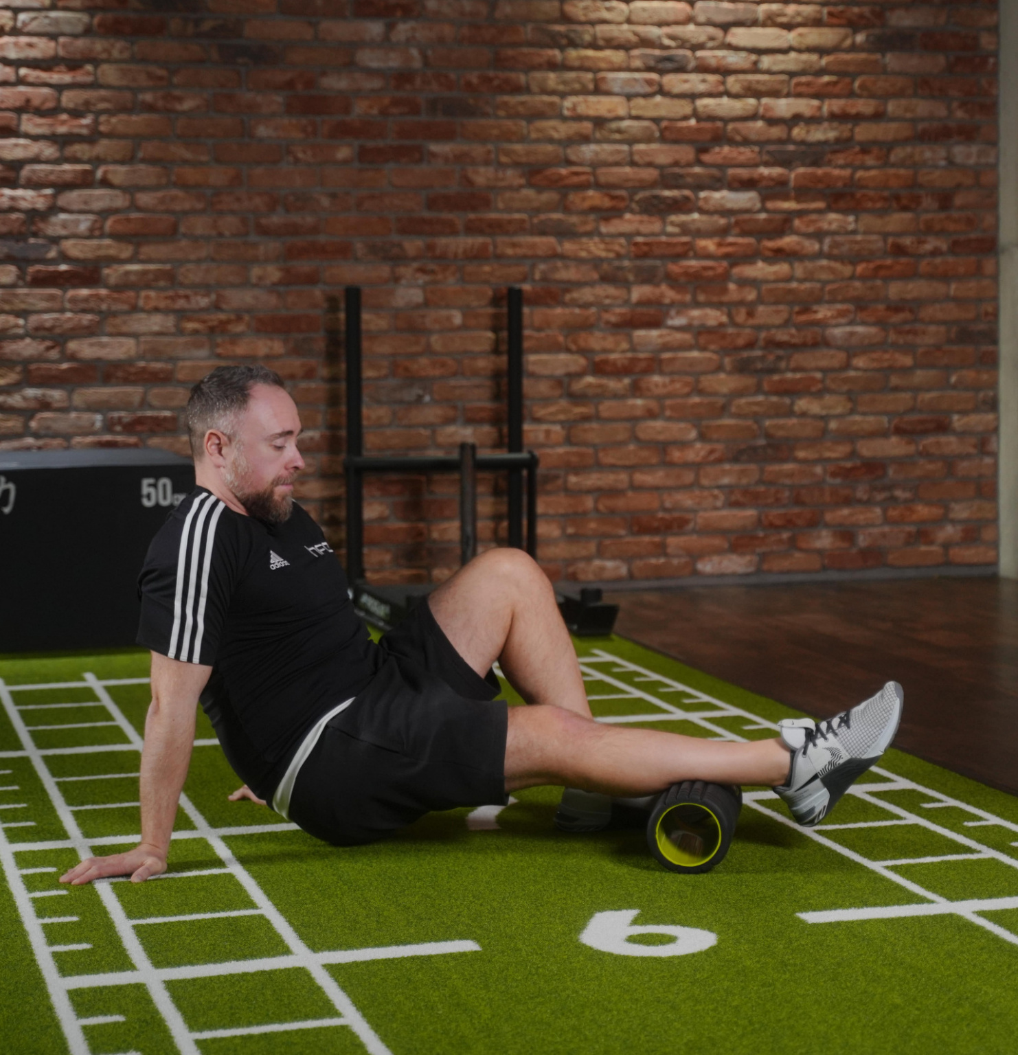 The Dos and Don'ts of Foam Rolling - A Beginner's Guide to SMFR